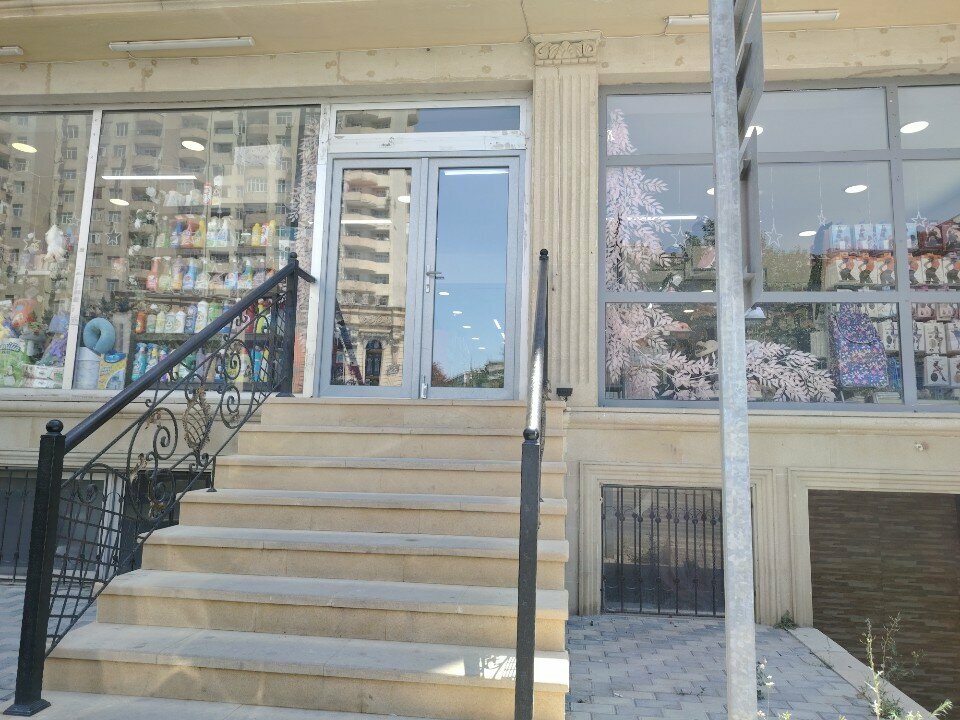 Giyim mağazası EF Store, Bakü, foto