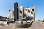 Wyndham (Alisher Navoi Avenue No:8), yüzme havuzları  Buhara'dan