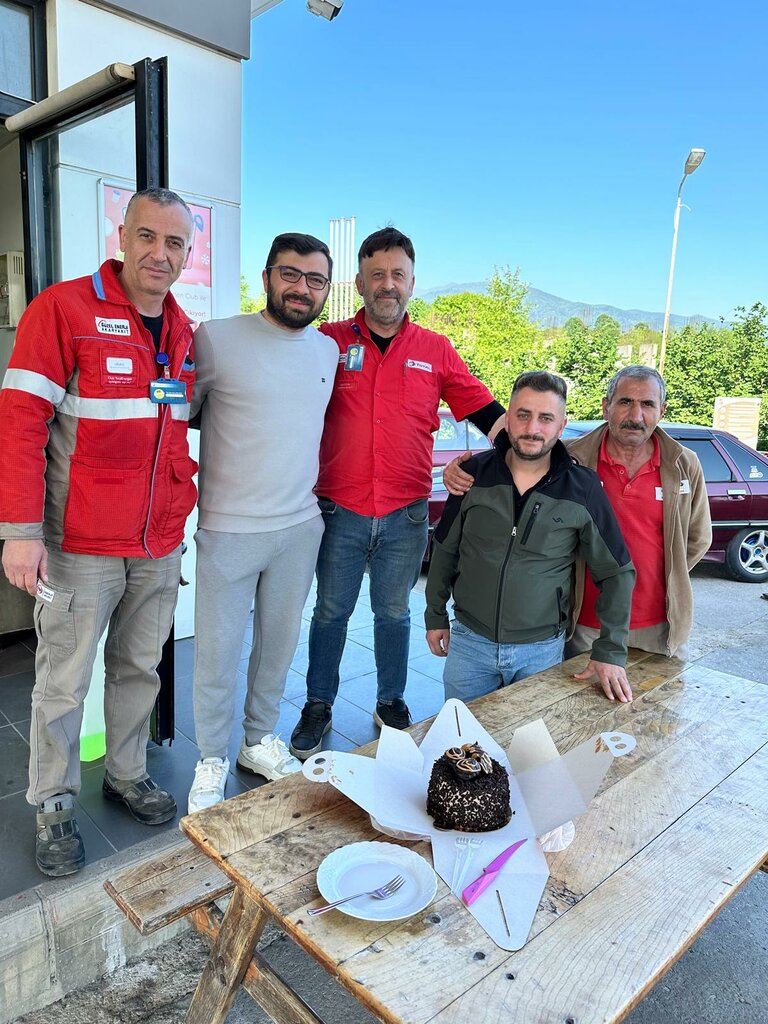 Benzin istasyonu TotalEnergies, Akyazı, foto