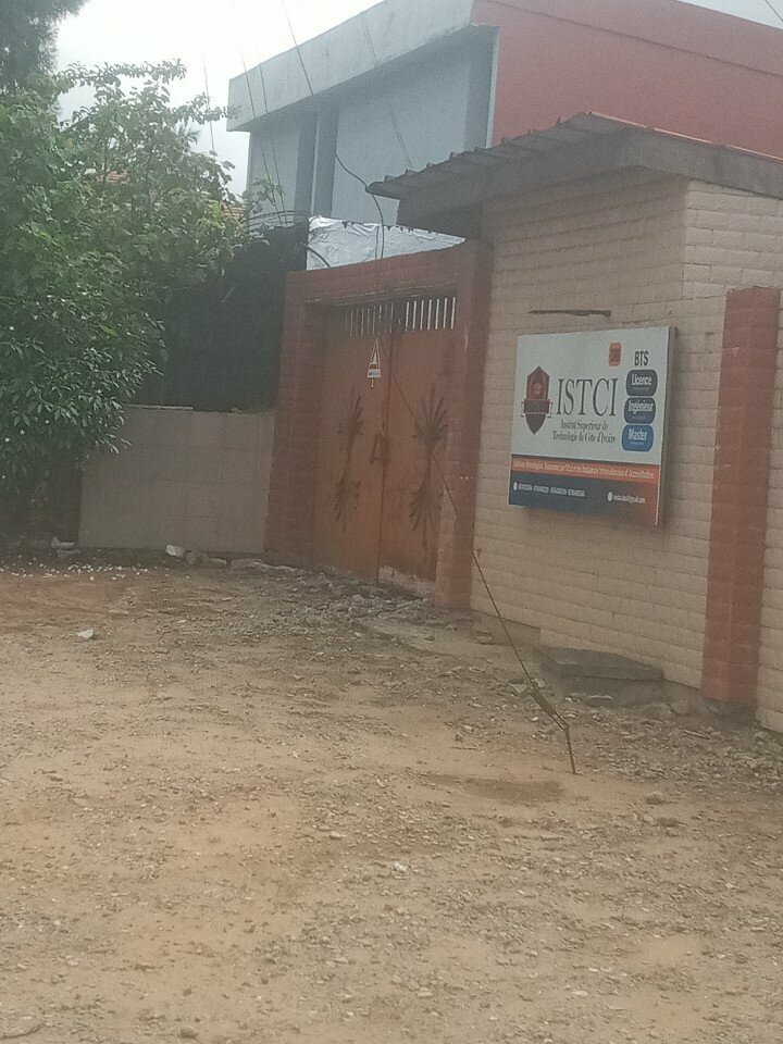 Ortaokul Higher Institute of Technology of Côte d'Ivoire, Abican, foto