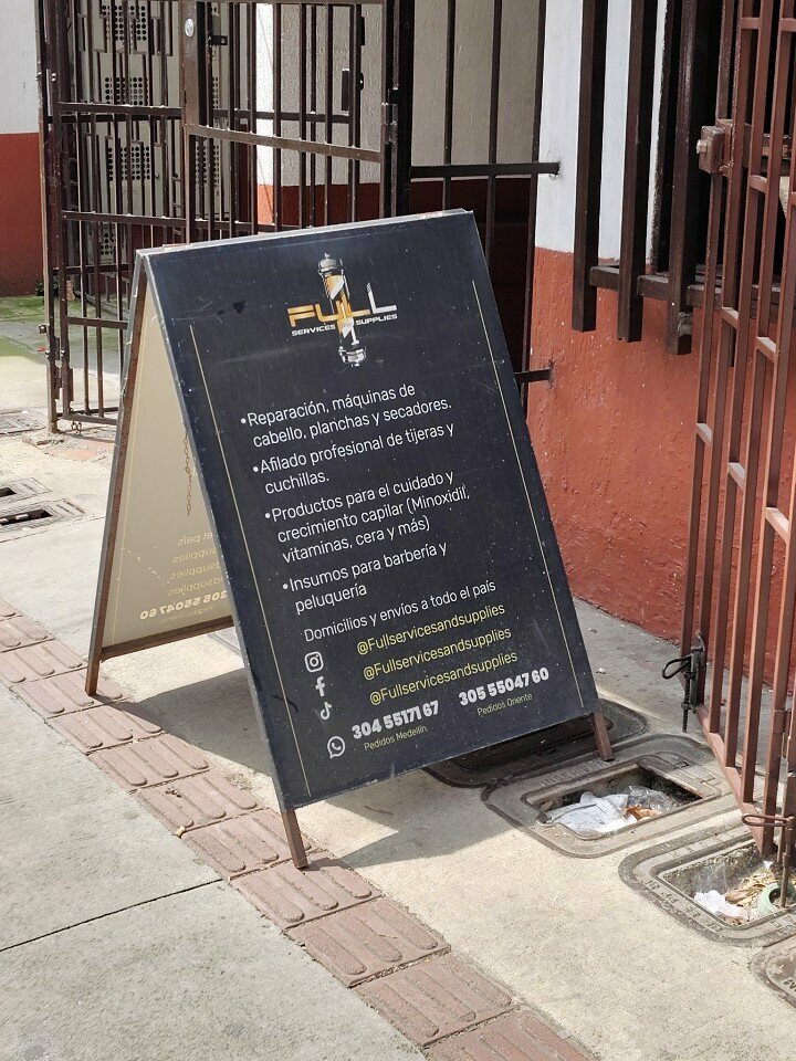 Kuaförler Full service and supplies, Medellin, foto