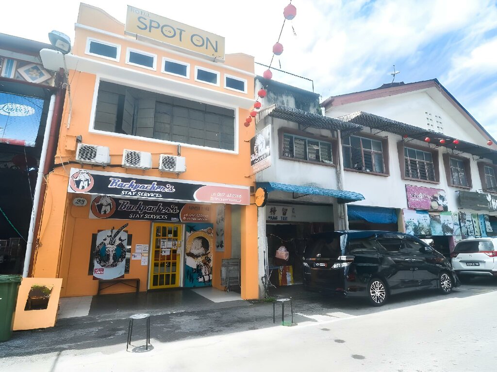 Otel Spot On 89886 Backpacker's Stay Services, Kuching, foto