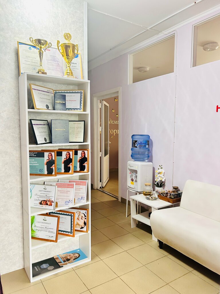 Güzellik salonu Академия красоты Виктории Платуновой, Samara, foto