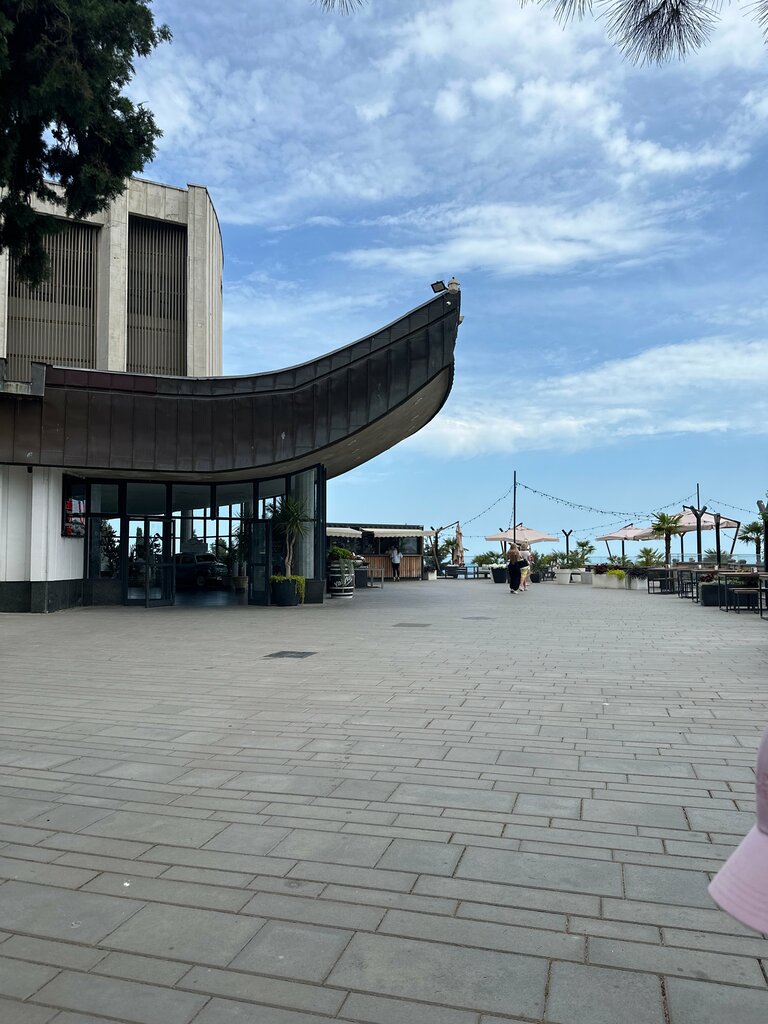 Restoran Chasm, Yalta, foto