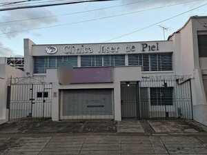 Clinica laser de piel (Valle del Cauca, Municipio de Santiago de Cali, Comuna 19, Urbanización Tequendama, Carrera 41, 5B-20), tıp merkezleri ve klinikler  Cali'den