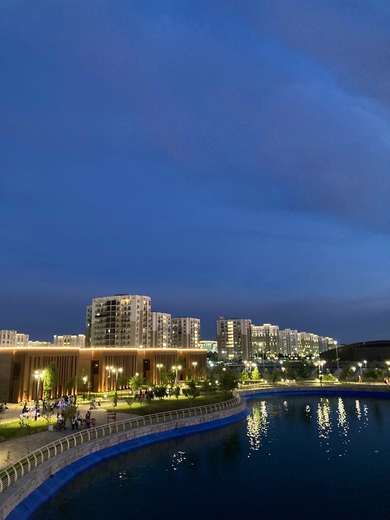 Restoran Şıngıstav, Türkistan, foto