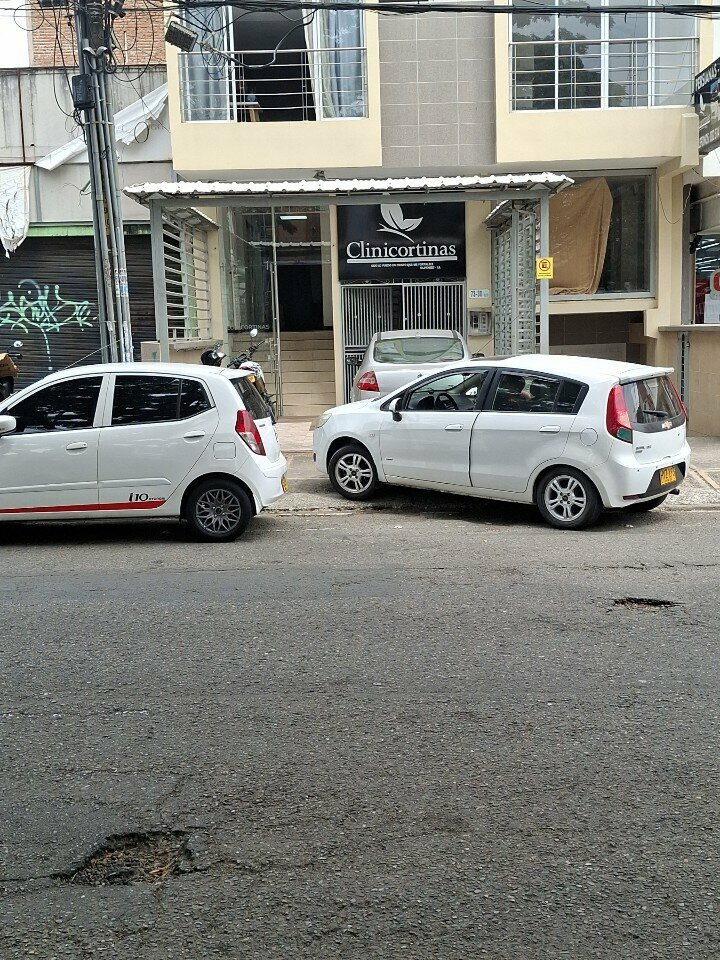 Kozmetoloji, kozmetik salonları Clinicortinas, Cali, foto