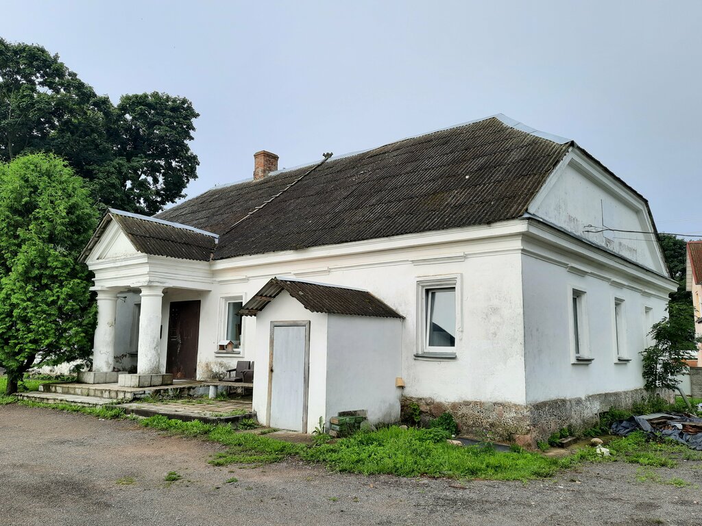 Turistik yerler Дом священника, Minskaya oblastı, foto