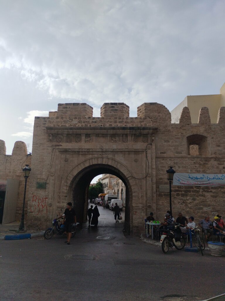 Turistik yerler Ворота, Monastir, foto