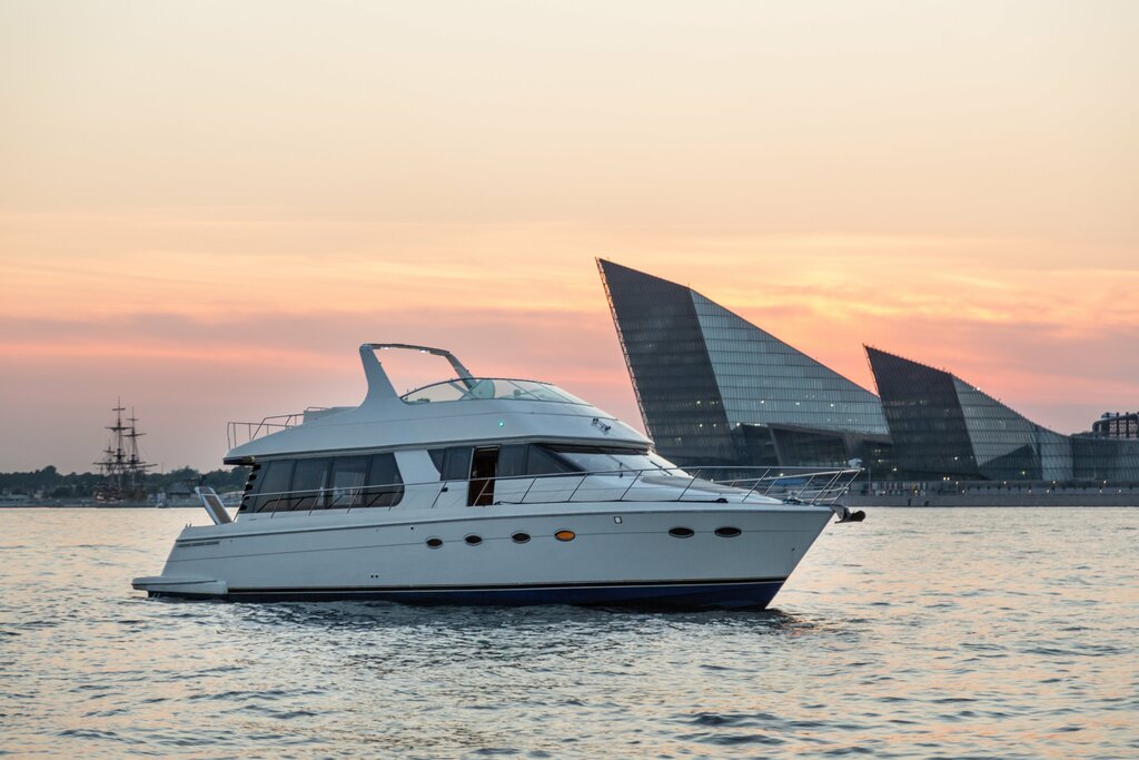 Tekne turları Admiral yachts, Saint‑Petersburg, foto