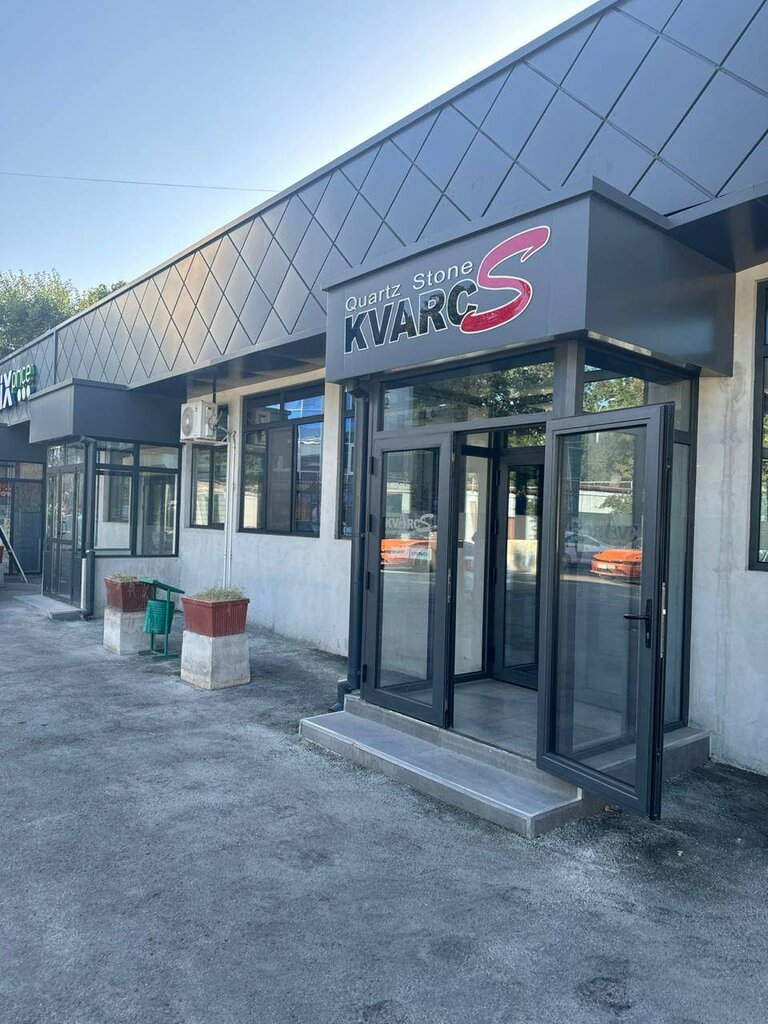 Taş ürünler ve yapılar Kvars, Taşkent, foto