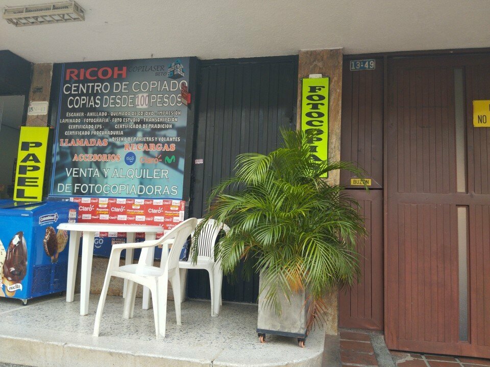 Elektronik ofis ekipmanları Ricoh copilaser Beto, Cali, foto