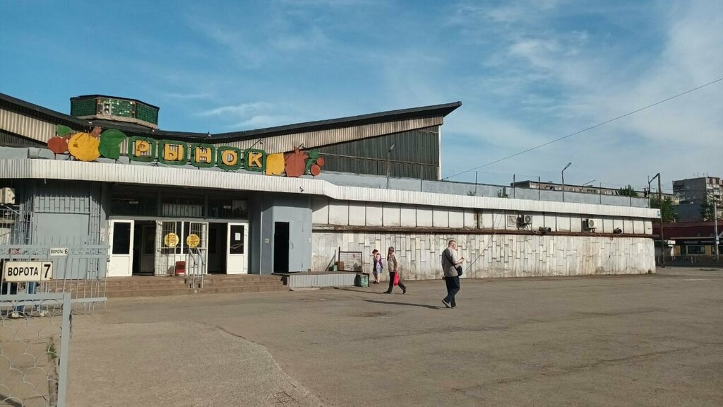 Kanatlı hayvan ürünleri ve yumurta Домашняя курочка, Cherepovets, foto