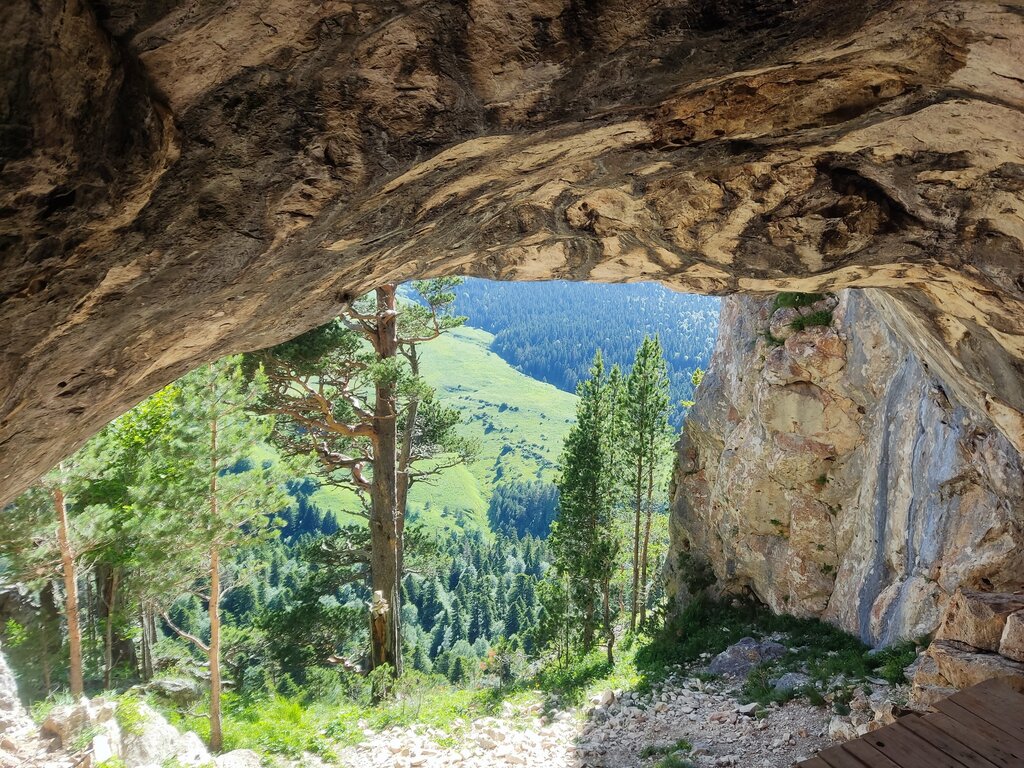 Turistik yerler Грот Солнечный, Krasnodarski krayı, foto