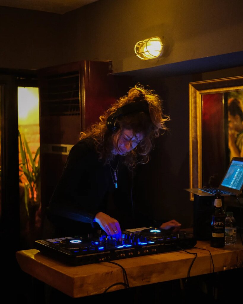 Bar Cure Yeldeğirmeni, İstanbul, foto