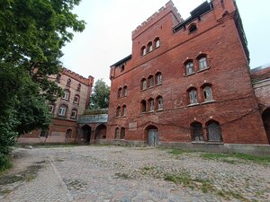 Kronprinz (Litovskiy Val Street No:38, Kaliningrad), müzeler ve sanat galerileri  Kaliningrad'dan