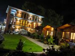 Вилла Алас (ulitsa Sayat-Nova No:38), otel  Gagra'dan