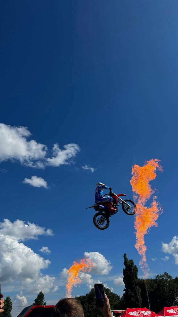 Spor ve eğlence merkezi Мотопилот, Krasnodar, foto