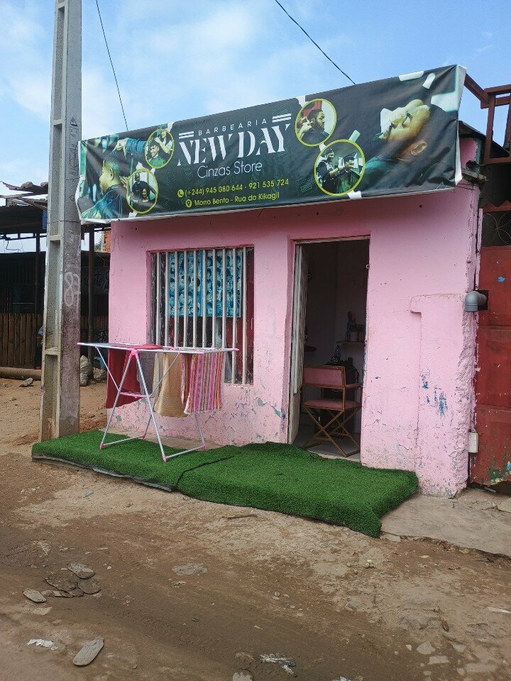 Berberler Barbearia New Day, Loanda, foto