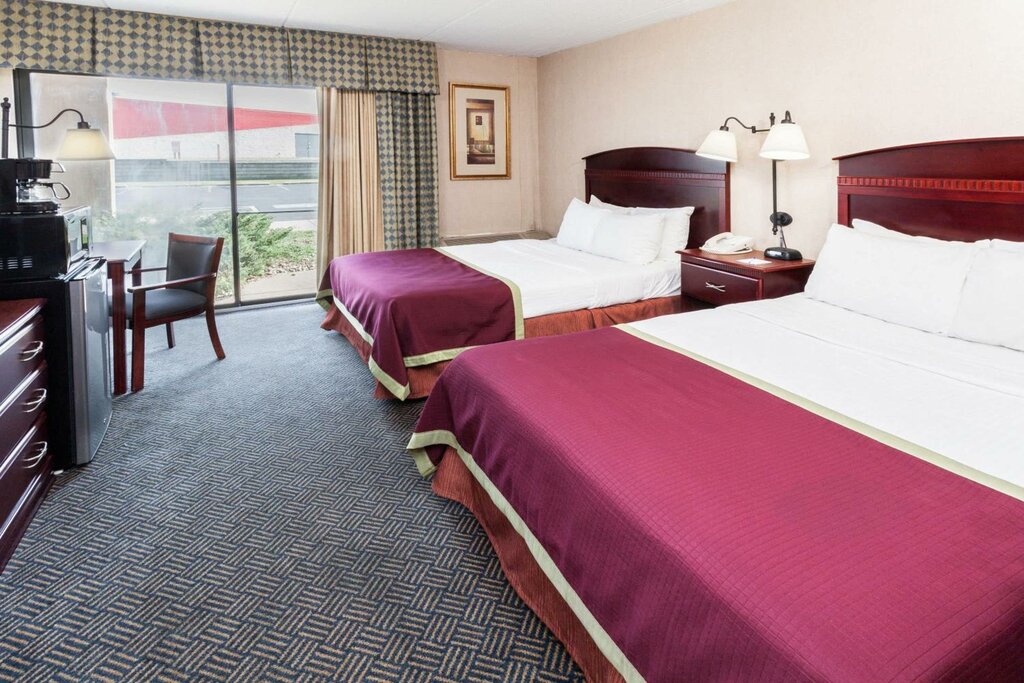 Otel Baymont by Wyndham Michigan City, Michigan City, foto
