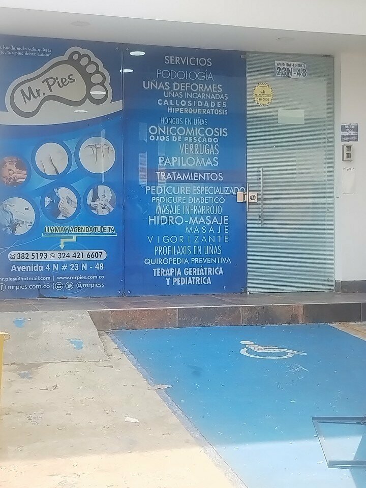 Podoloji Mr. Pies Versalles, Cali, foto