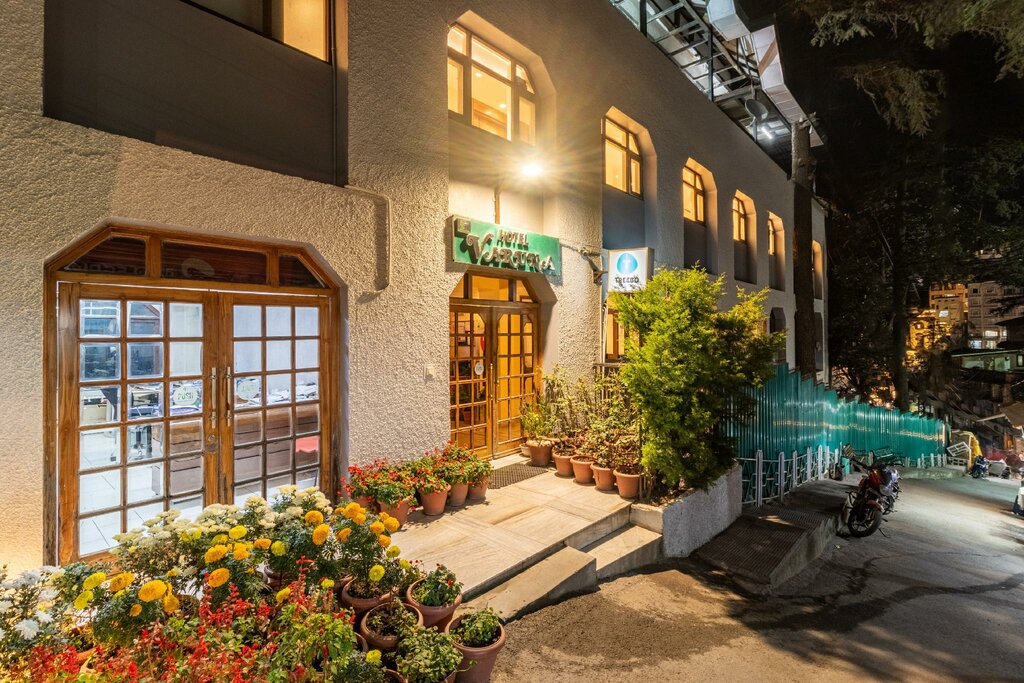 Otel Treebo Varuna With Mountain View, Shimla, foto
