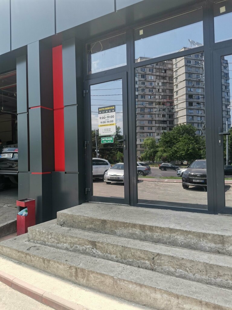 Otomobil servisi Auto Service, Kişinev, foto