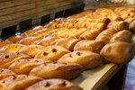 DonBaton (ulitsa Vedeneyeva No:4), ekmek fırını  Kolçugino'dan