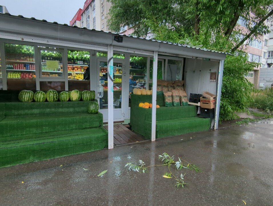 Manavlar Магазин овощей и фруктов, Çeliabinsk, foto