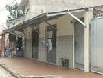 Multiformas (Santa Cruz de la Sierra, Distrito Municipal 9, Subdistrito 122, Ignacio Leon), gıda pazarı  Santa‑Krus'tan