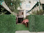 Retro (Ceyhun Sеlimov Street No:27), kafe  Bakü'den