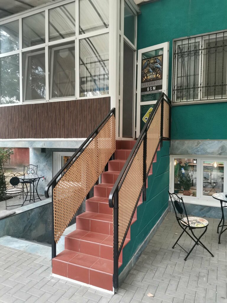 Telefon tamir servisi Royal GSM, Kişinev, foto