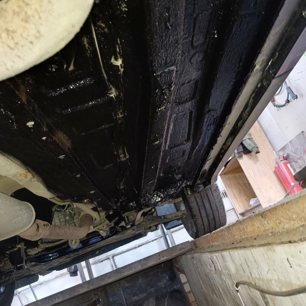 Otomobil servisi Сварка, Brianskaya oblastı, foto