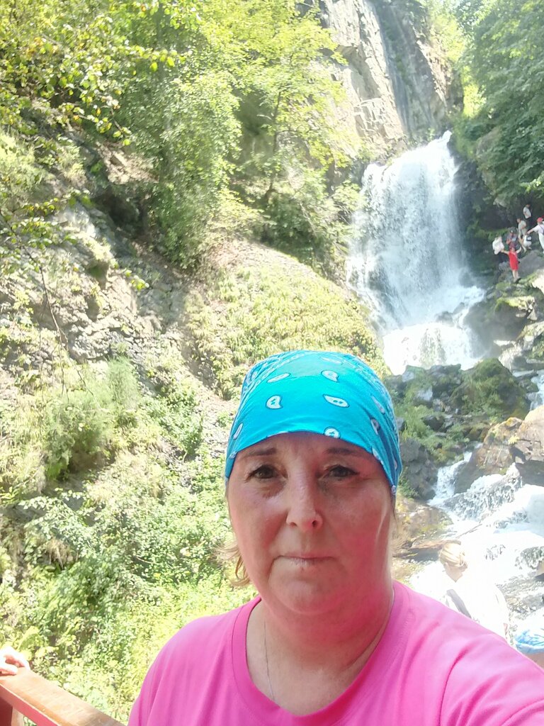 Pınar, çay Spring, stream, Ulyanovskaya oblastı, foto