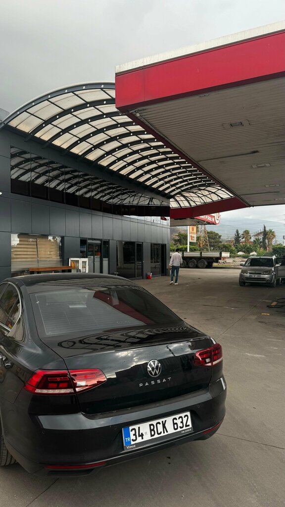 Benzin istasyonu Türkiye Petrolleri, Payas, foto