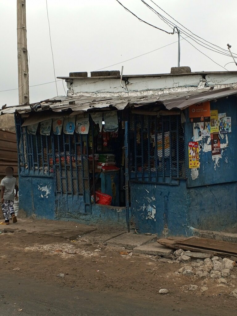 Mini-market Boutique, Abican, foto