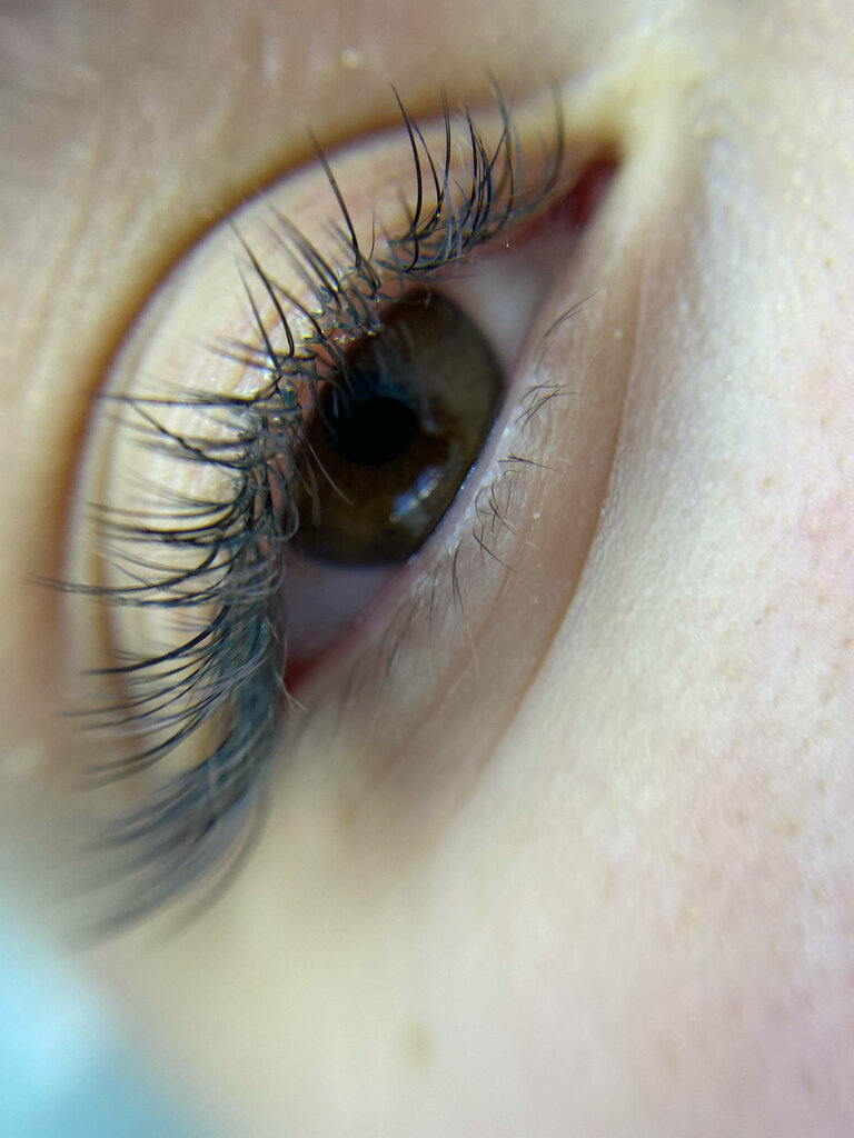 Kaş ve kirpik salonu Салон бровей и ресниц, Moskova, foto