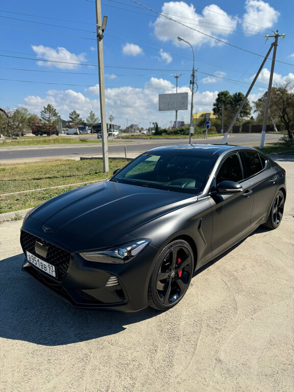 Detaylı oto bakımı Carllson, Krymsk, foto