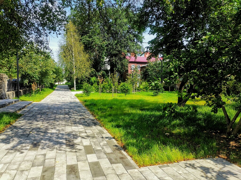 Meydan Nikitsky Garden, Kirov, foto