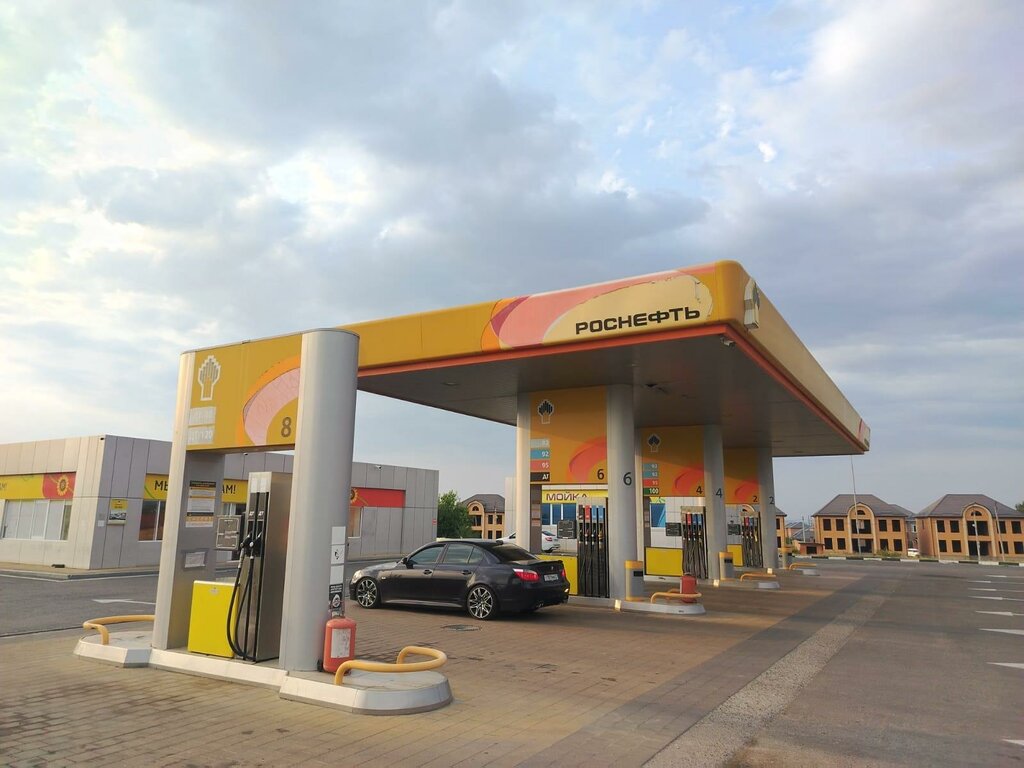 Benzin istasyonu Rosneft', İnguşetya, foto