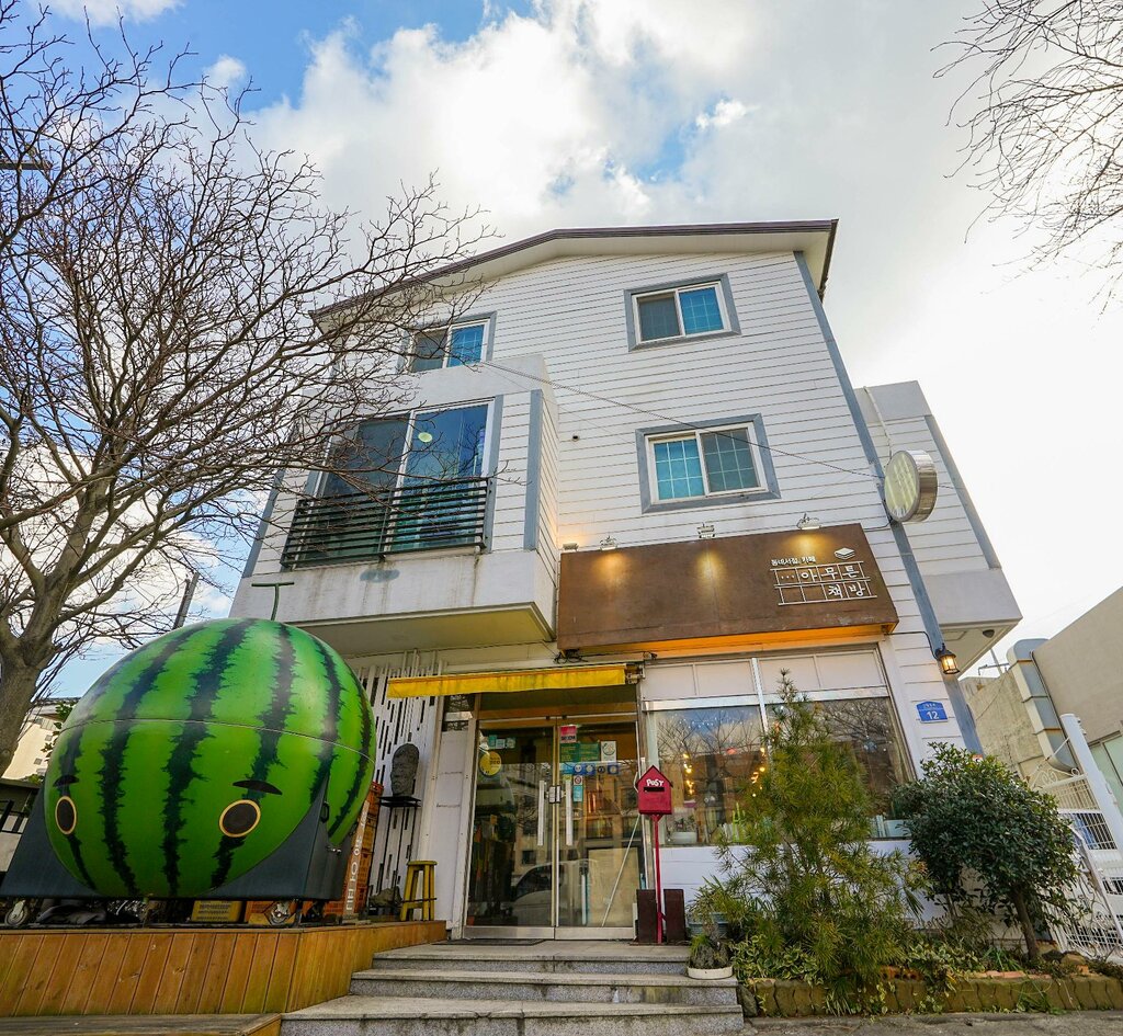 Otel Ganderak Guesthouse - Hostel, Chjechju, foto