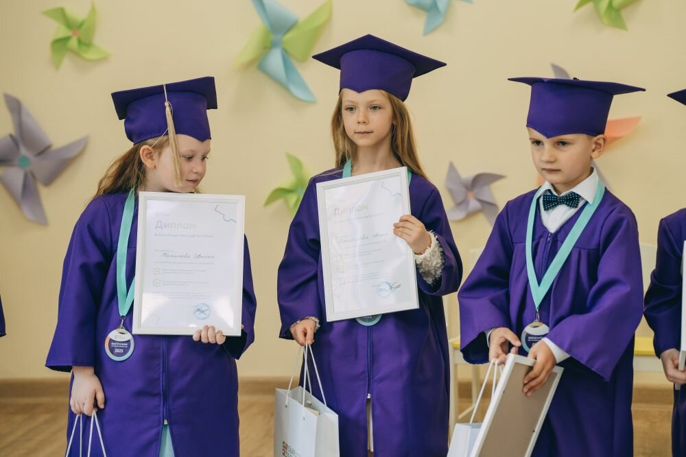 Anaokulları Sun School, Smolensk, foto