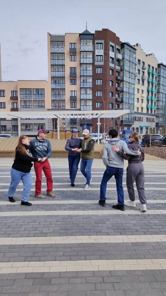 Dans okulları UnoDosTresDance, Ulyanovsk, foto