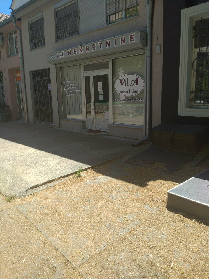 Emlak ofisi Vila, Novi Sad, foto