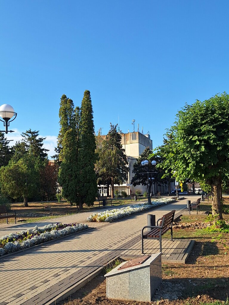 Anıt, heykel Памятник, Krasnodarski krayı, foto