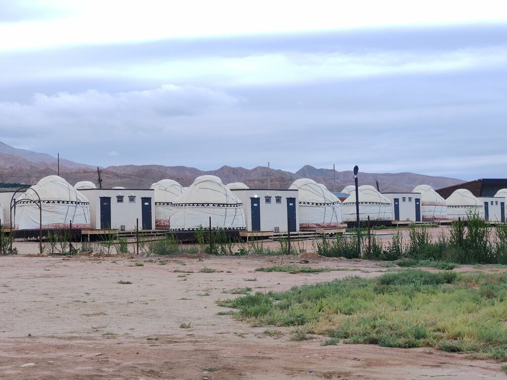 Glamping Royal Gate, Issık Göl İli, foto