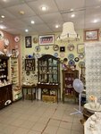 Old Story (Stolyarniy Lane No:4), antikacı dükkanları  Saint‑Petersburg'dan
