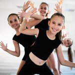 Ritm Sveta (prospekt Patsayeva No:7к10), dans okulları  Dolgoprudny'den