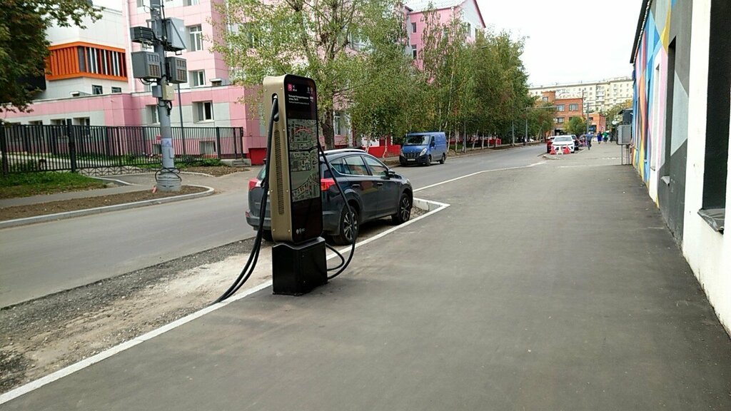Elektrikli oto şarj istasyonları AtomEnergo, Moskova, foto