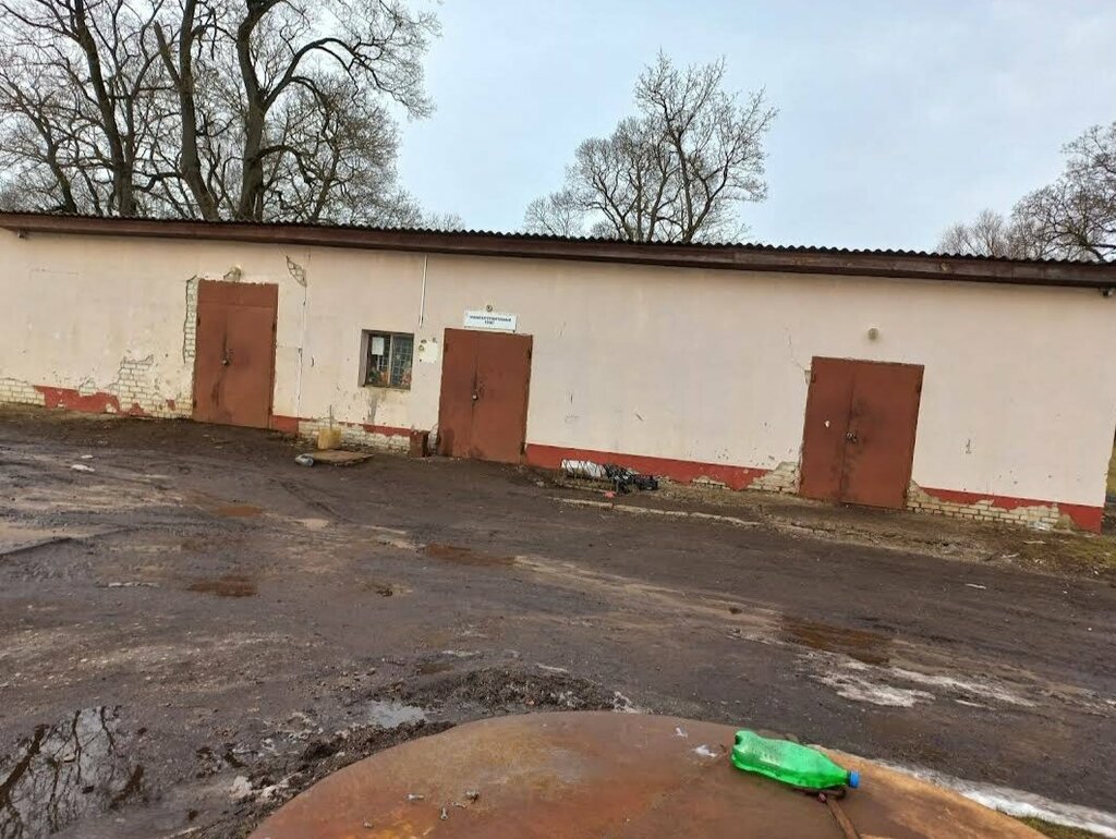 Geri dönüşüm maddeleri Мостовский филиал Гродненское Опо заготовительный пункт, Mosti, foto